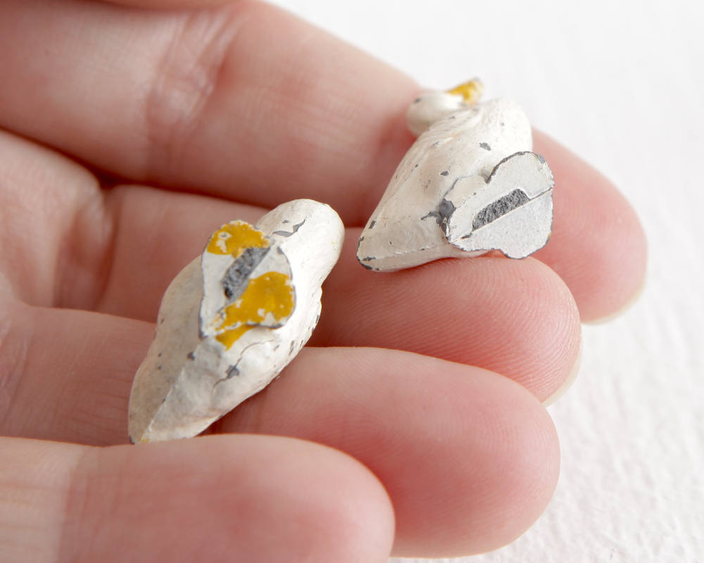 Pair of White Lead Ducks – Lobster Bisque Vintage